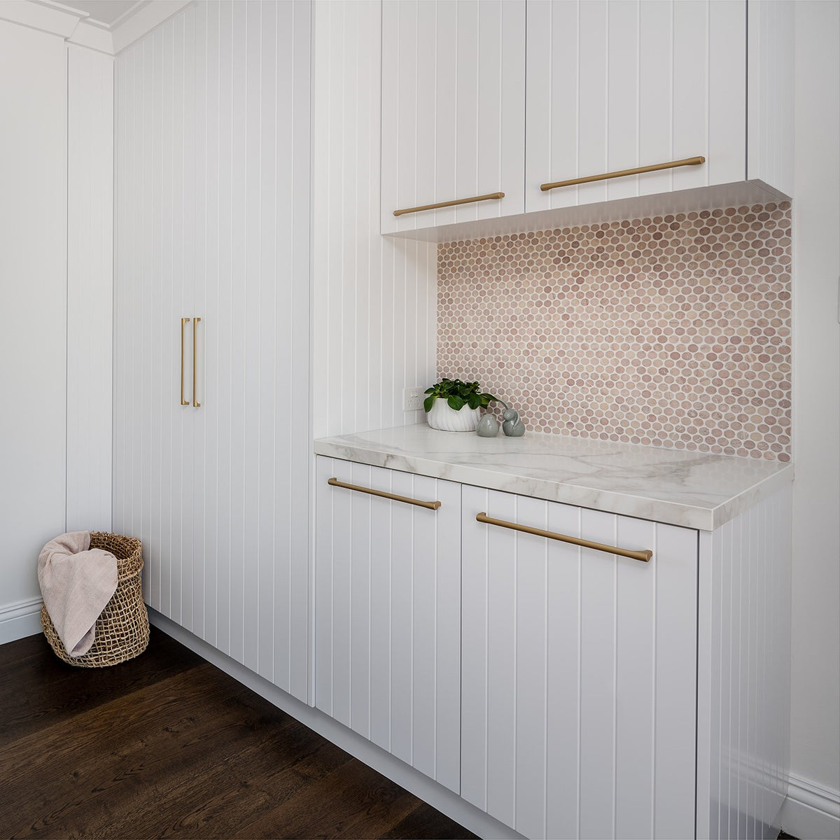 Shop Castella Cabinet Handles — Quick Delivery — The Blue Space